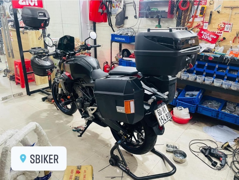 Honda Cb150r Lên Bộ 3 Thùng Givi